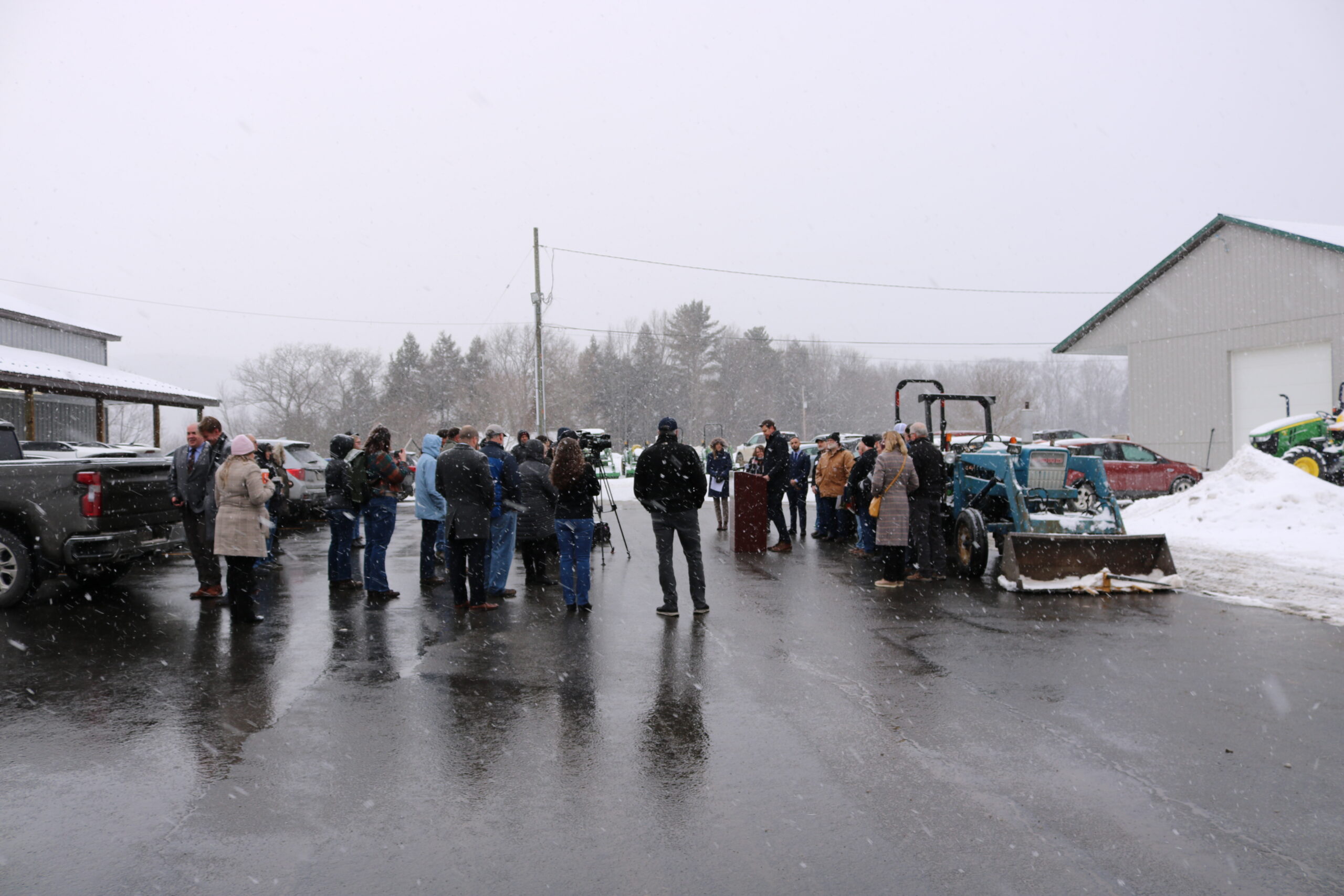 Announcement of Bi-Partisan Introduction of Bill to Secure Federal ...